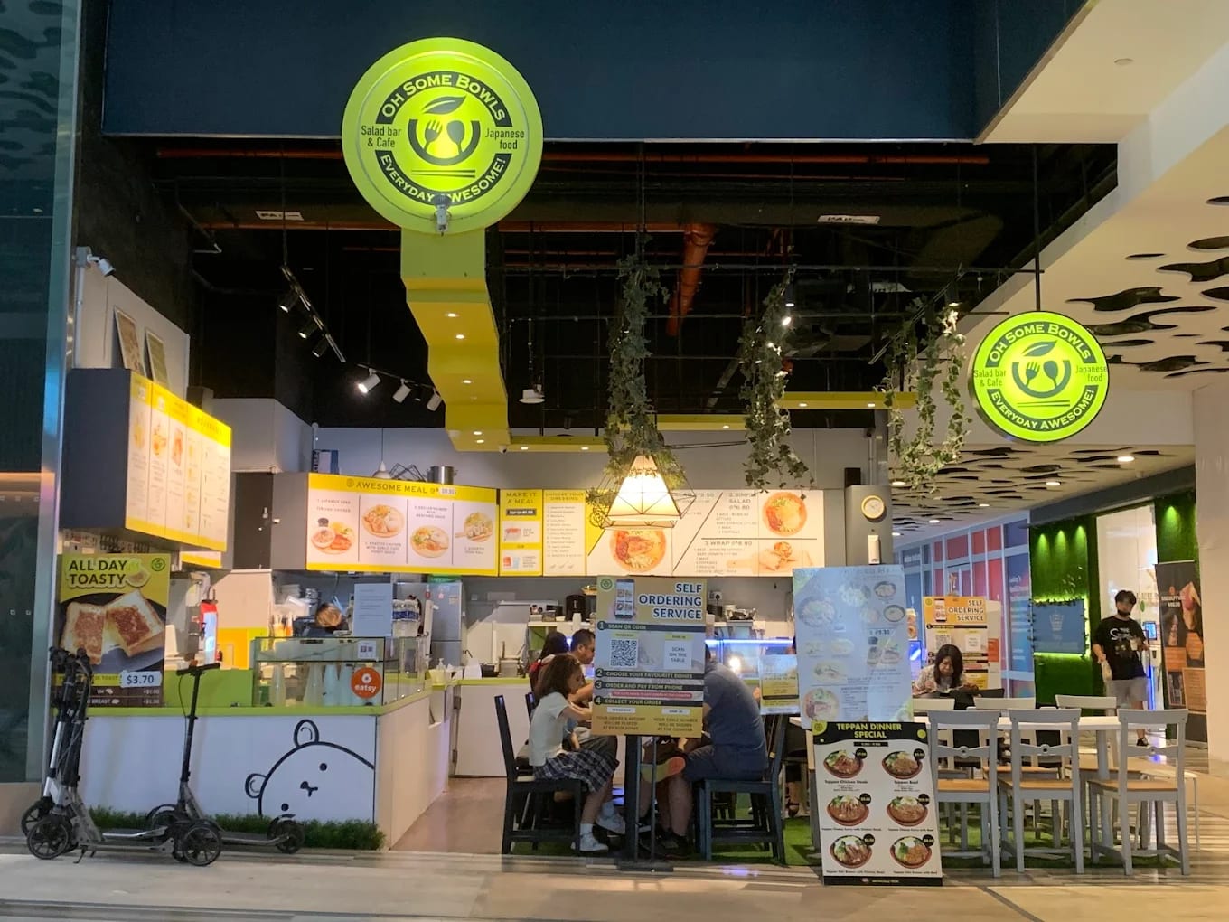 Two-Time Ramen Champion Winner Opens No-Frills Ramen Shop At Sim Lim ...