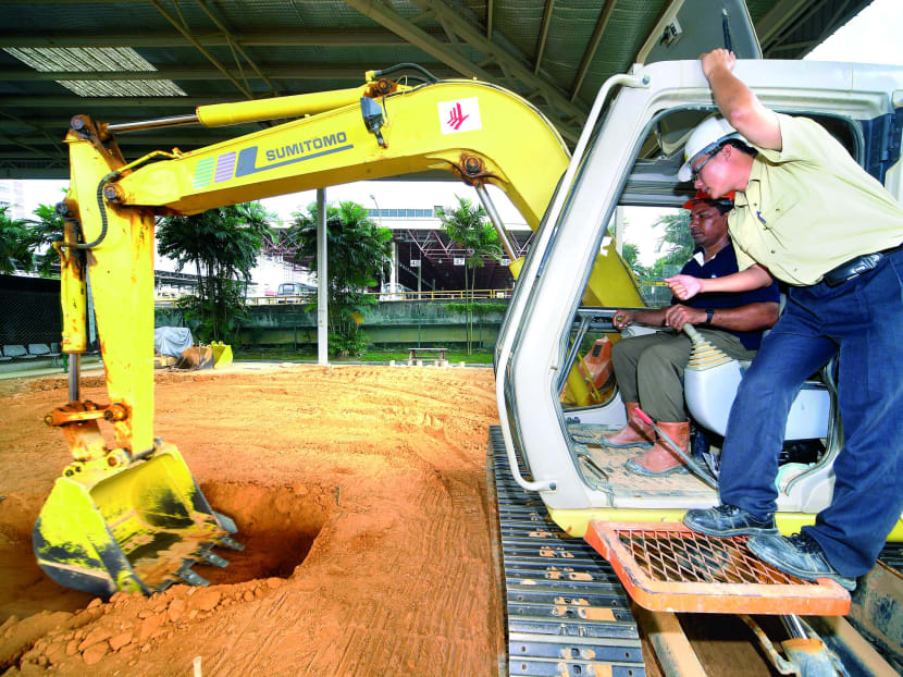 First 15 Filipino construction workers due in Singapore next month - TODAY
