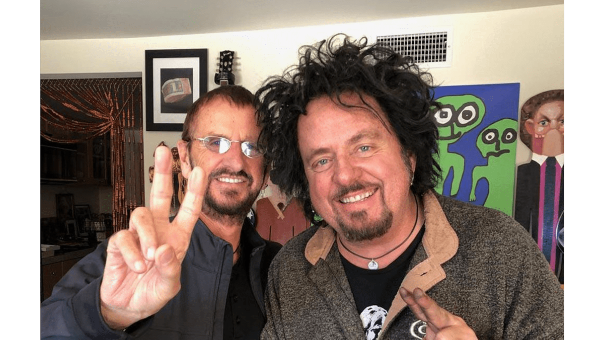 Ringo Starr working on new album - 8days