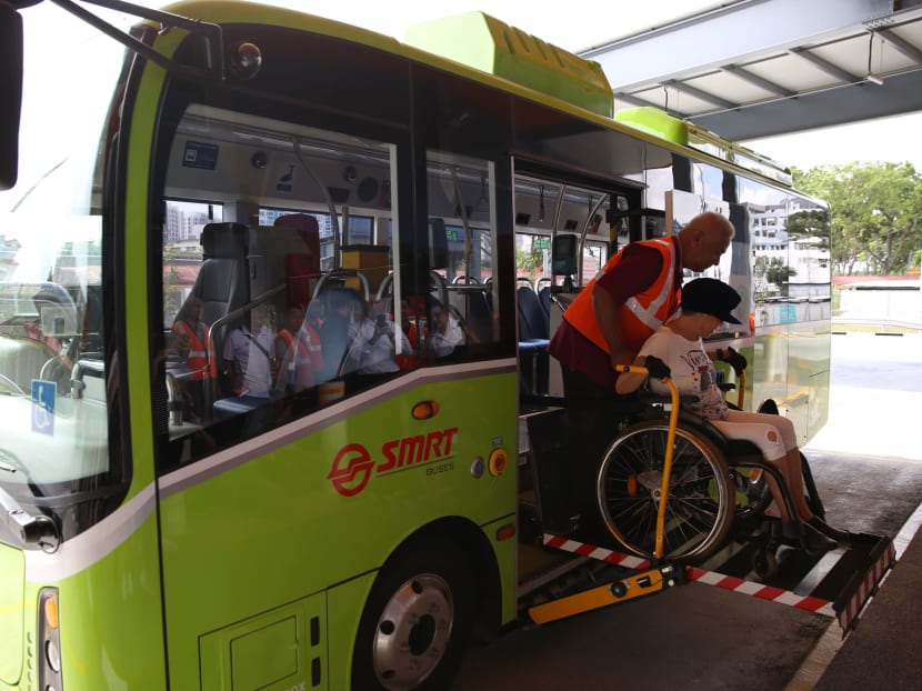 New wheelchair-accessible electric minibus to operate on a public route ...