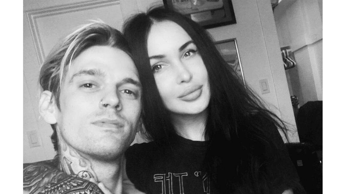 Aaron Carter is in love - 8days