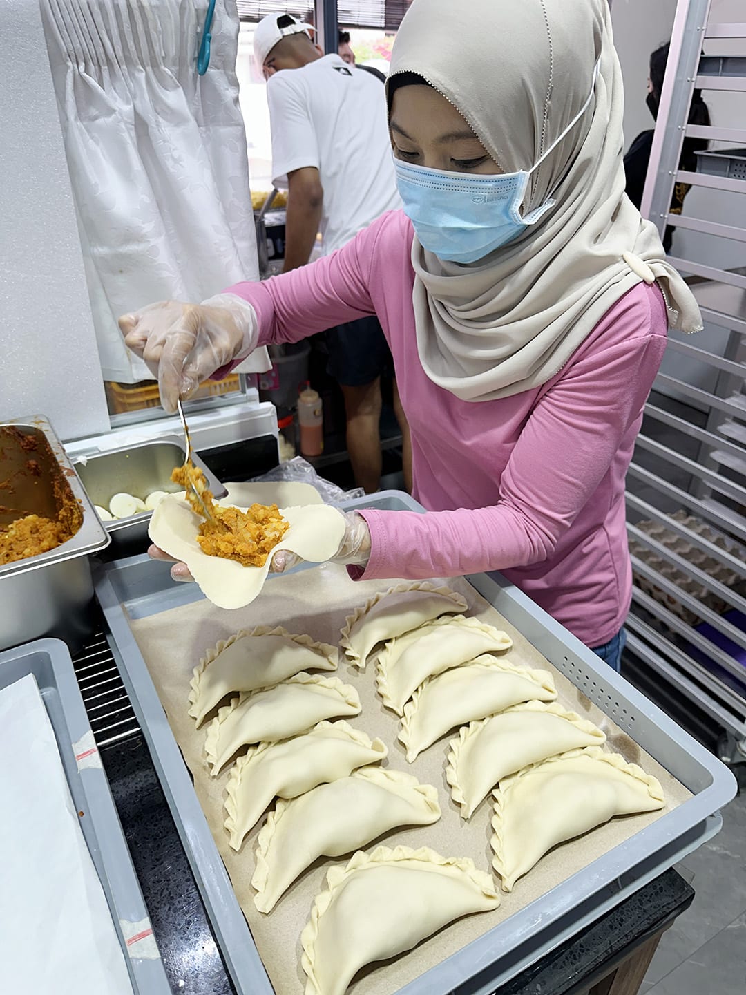 Biz Man Opens Shop Selling Sedap ‘Giant’ Epok Epok To Provide Jobs For ...