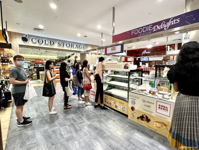 Dona Manis Cake Shop has a pop-up booth at Takashimaya until Oct 14 ...