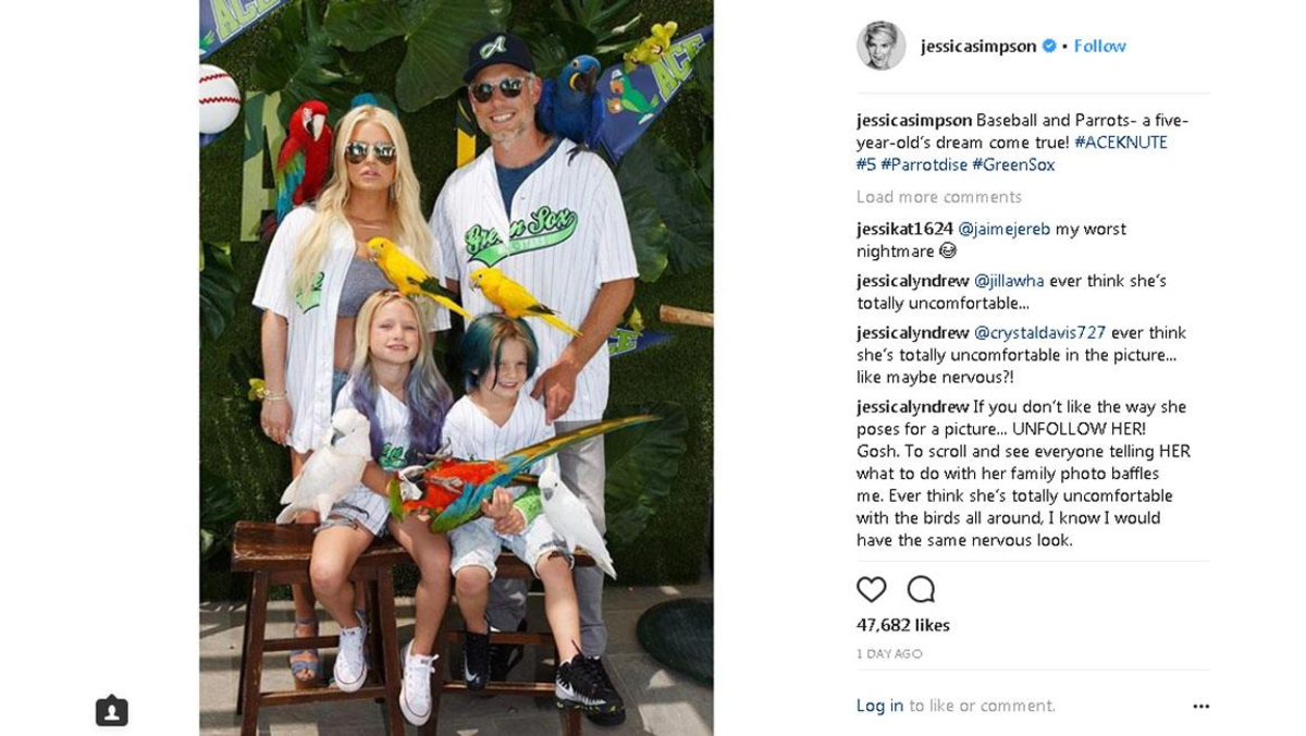 Jessica Simpson throws baseball and parrot birthday party for son - 8days