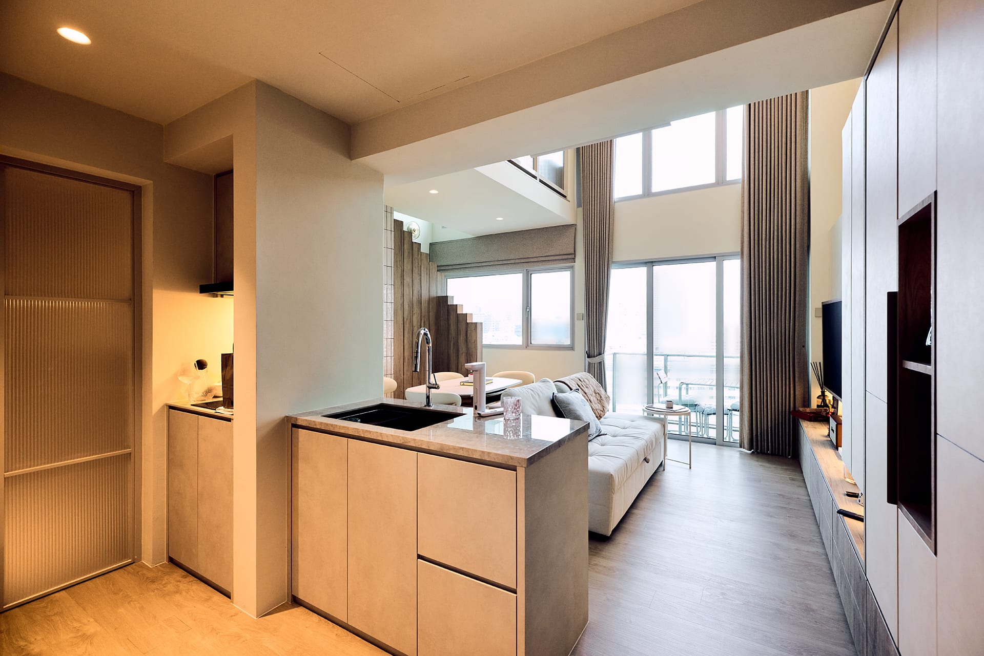 Carrie Wong’s Loft Condo Is Her “Vacation Home”, Hasn’t Spent A Night ...