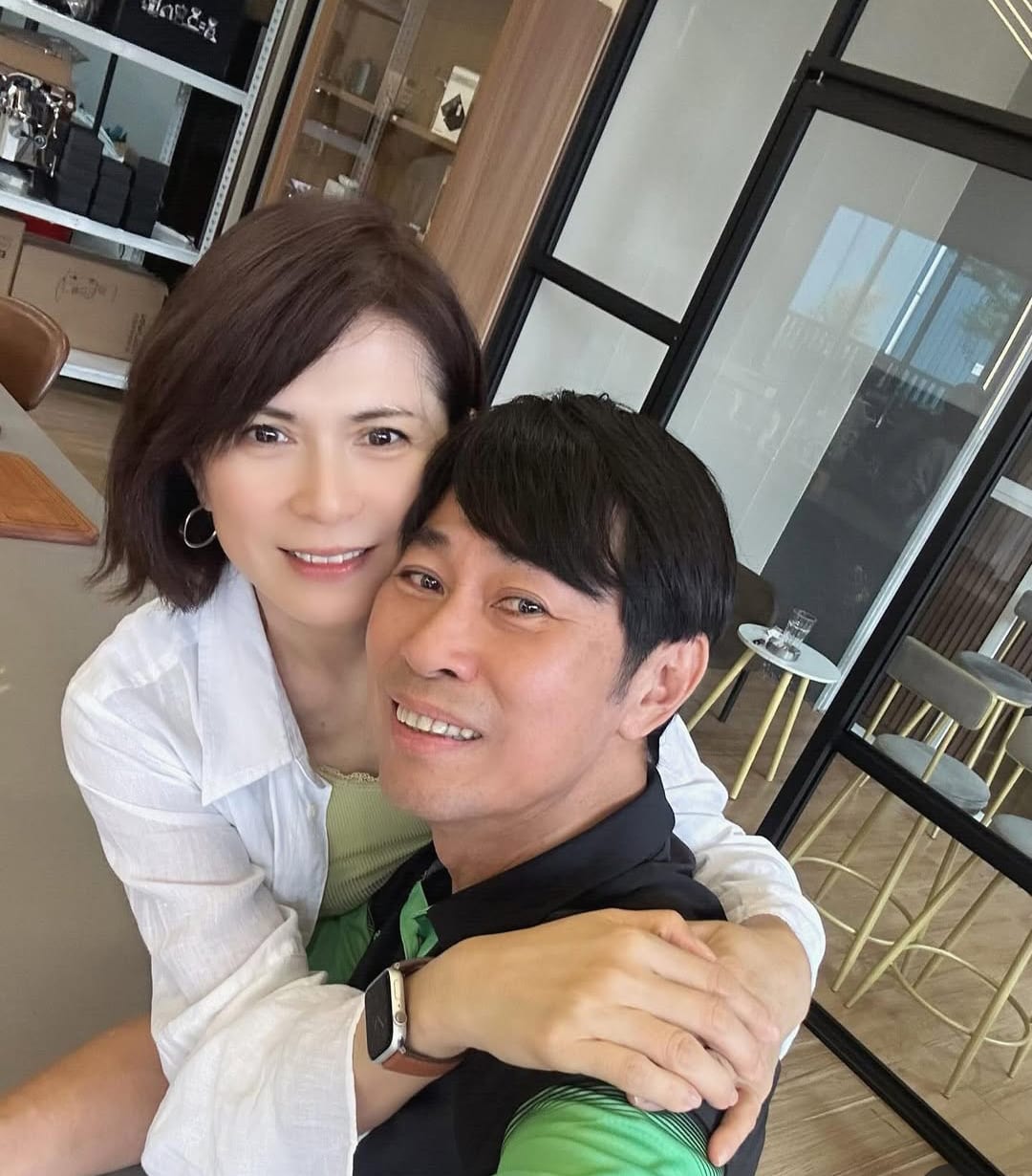 Huang Shinan Nominated For 1st Star Awards Top 10 After 41 Years, Wife ...