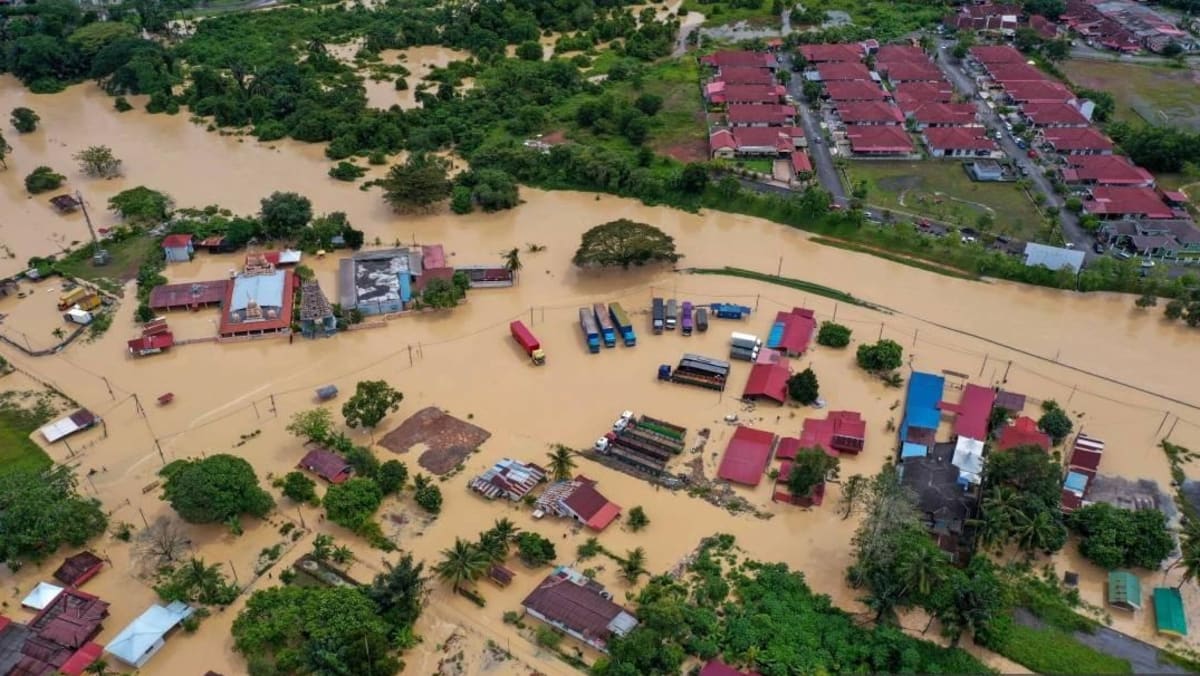 More people evacuated to relief centres as Malaysia floods continue - CNA
