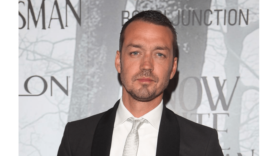Rupert Sanders heaps praise on Ghost in the Shell star Scarlett ...