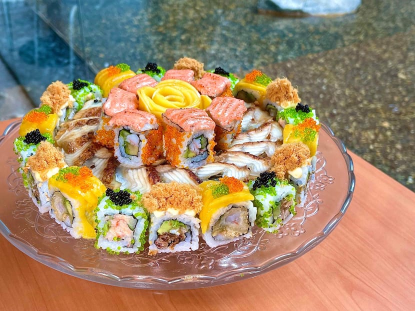 Tell Someone You Love Her With This Uni Sushi Cake - TODAY