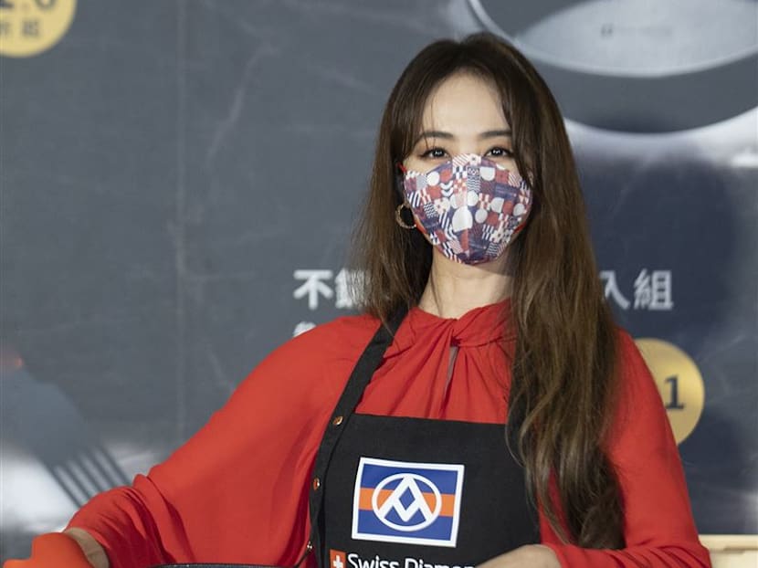 Jolin Tsai Is Still Driving The Same S$299K Car She Bought 8 Years Ago ...