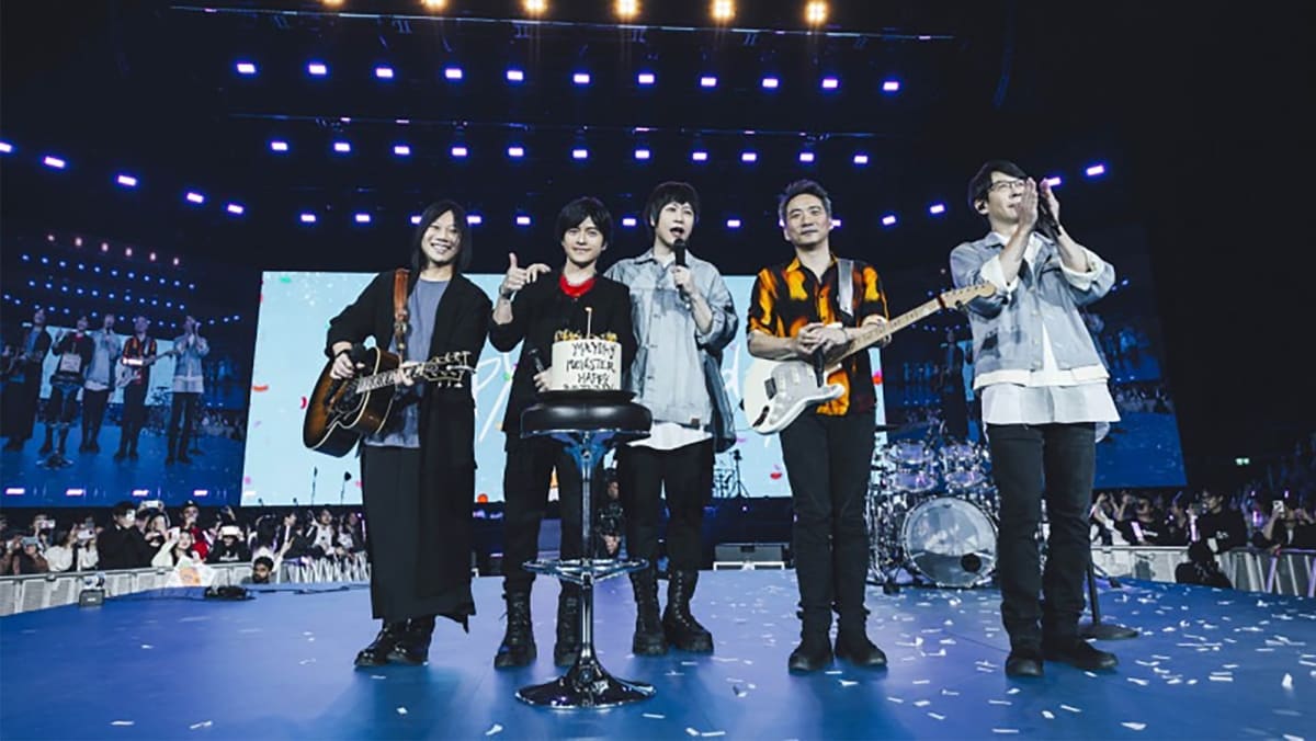Mayday shuts down lip-sync accusations at Paris concert, Ashin sings live for 3 hours - TODAY