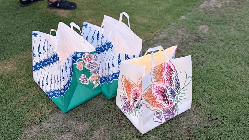 Kisah kehidupan Orang Laut dihidupkan semula dalam festival seni 'Light ...