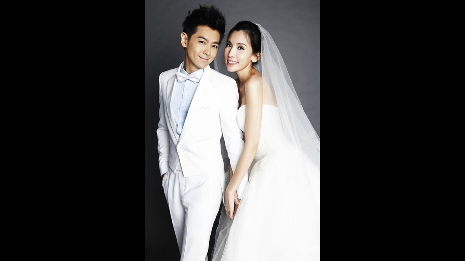 kelly chen wedding dress