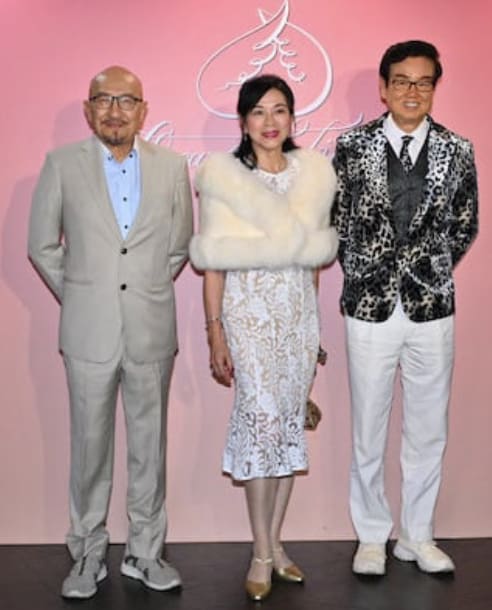 Son Of Sylvia Chang Marries Chinese Supermodel in Star-Studded Hotel Ceremony - 8days