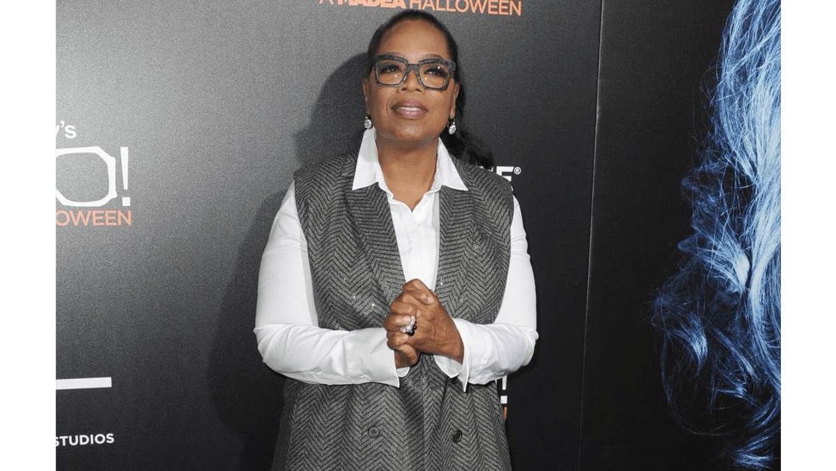 Oprah Winfrey admits to being 'intimidated' by acting - 8days