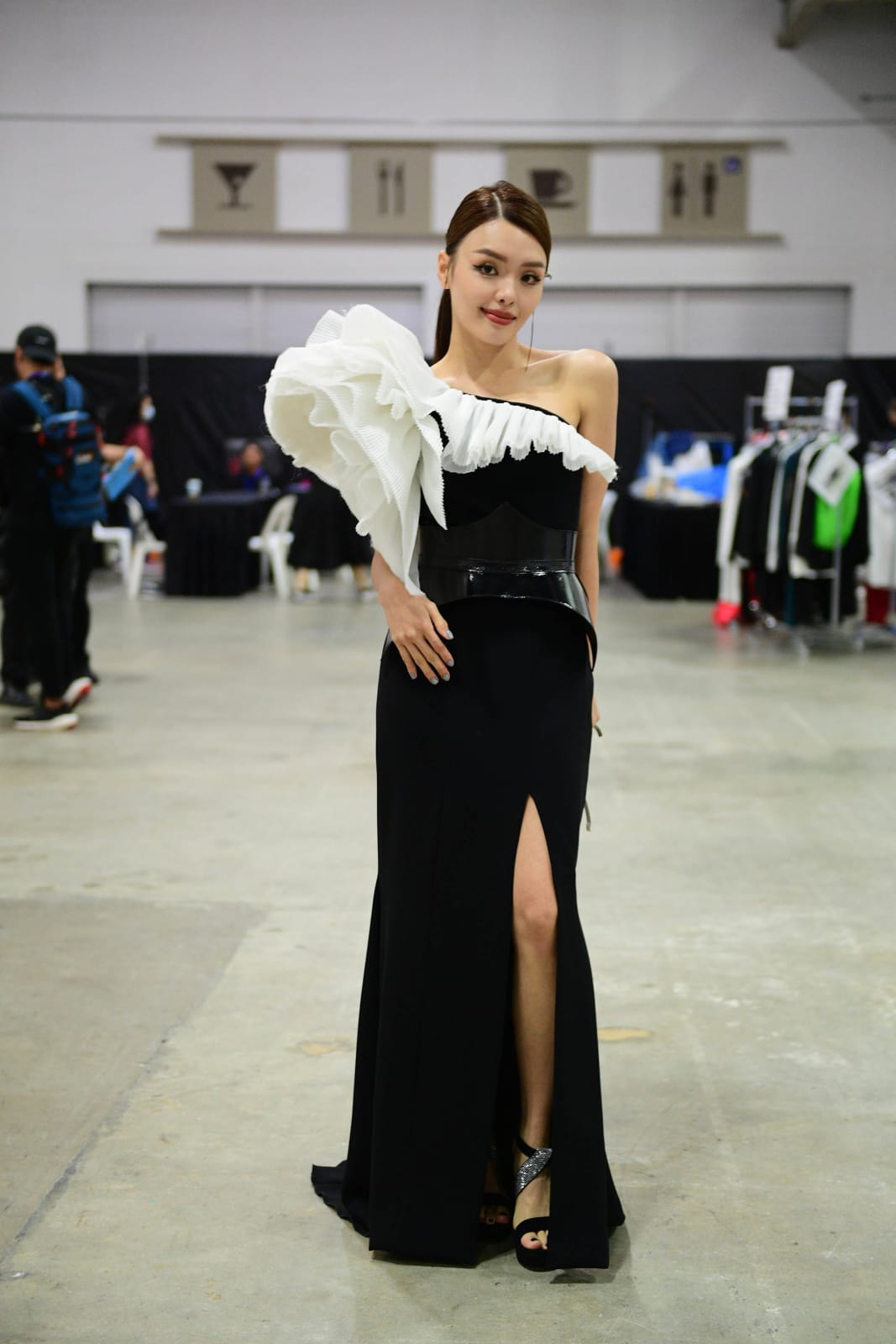 Star Awards 2023 Red Carpet Fashion: Who Were The Fashion Risk Takers ...