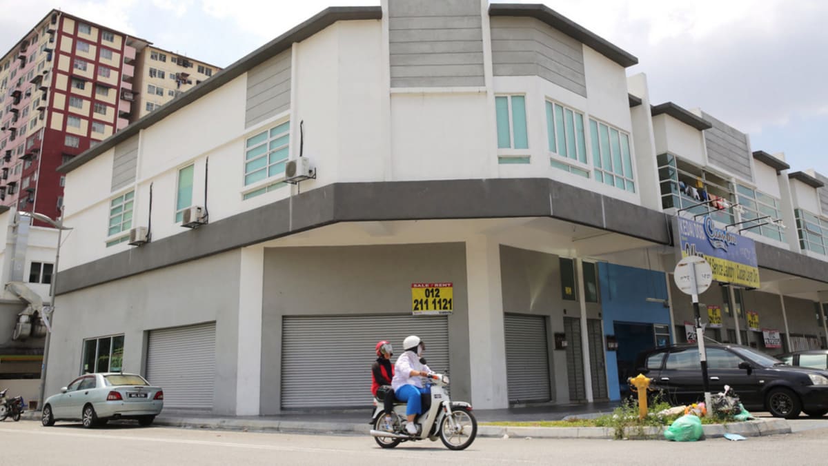 Church seeks police protection after cross protest - TODAY