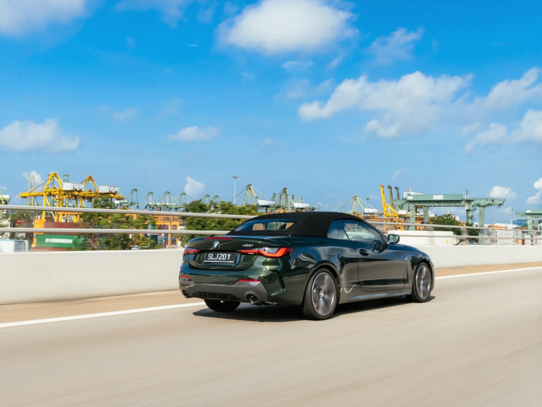 The new BMW 4 Series Convertible takes top-down motoring back to the ...