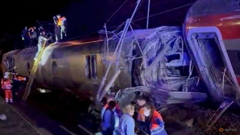 Two high-speed trains derail in Spain, broadcaster reports seven people ...