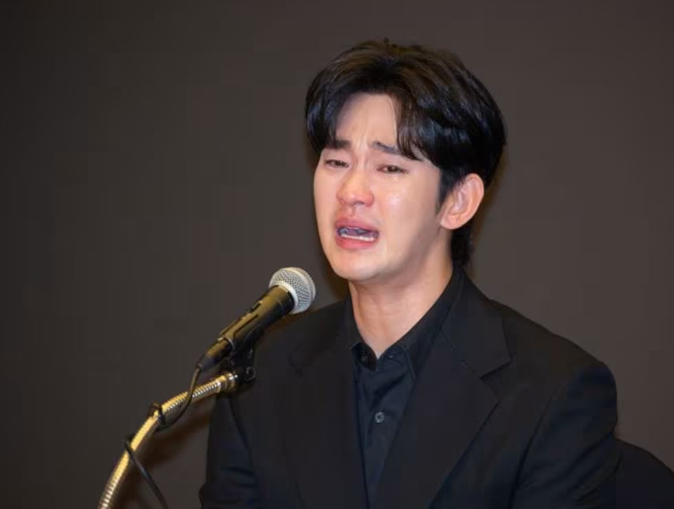 Kim Soo-Hyun gg liao。 Evidence coming out he cause Kim Sae-ron to ...