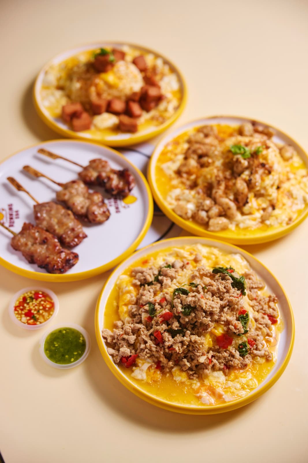 Ex-Banker Opens Stall Selling Thai Runny Egg Rice Inspired By TikTok ...