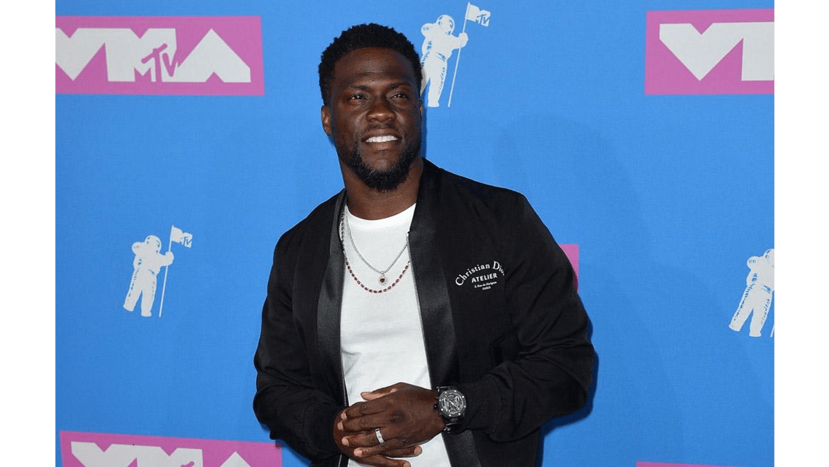 Kevin Hart celebrates 40th birthday in LA - 8days