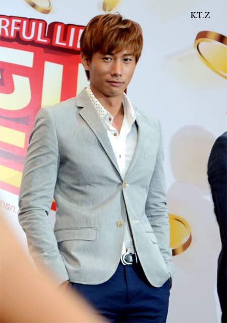 Style Evolution: Desmond Tan - 8days