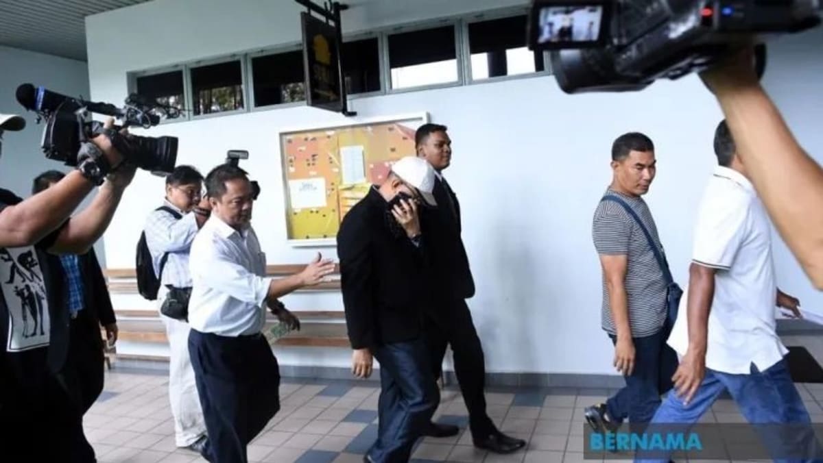 Bekas pengarah JKR Melaka dipenjara 15 bulan atas kesalahan rasuah ... Bekas pengarah JKR Melaka dipenjara 15 bulan atas kesalahan rasuah ...