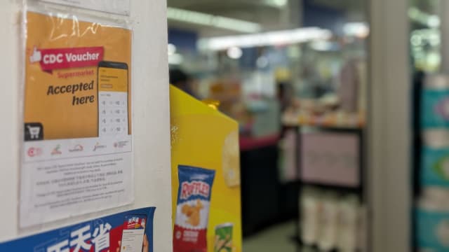 已有115万人或60% 已领取SG60邻里购物券 - 8world