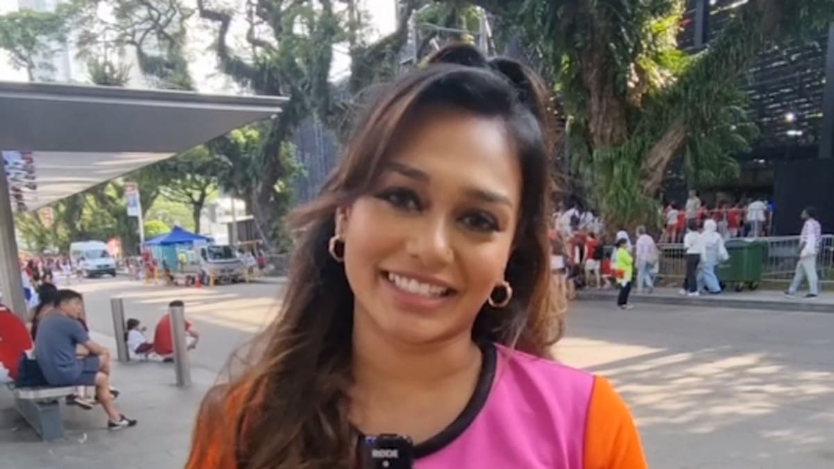 பிரபலக் கலைஞர் ஈஸ்வரி குணசேகரனுடன் தேசிய தினக் கொண்டாட்டம்! - Seithi Mediacorp