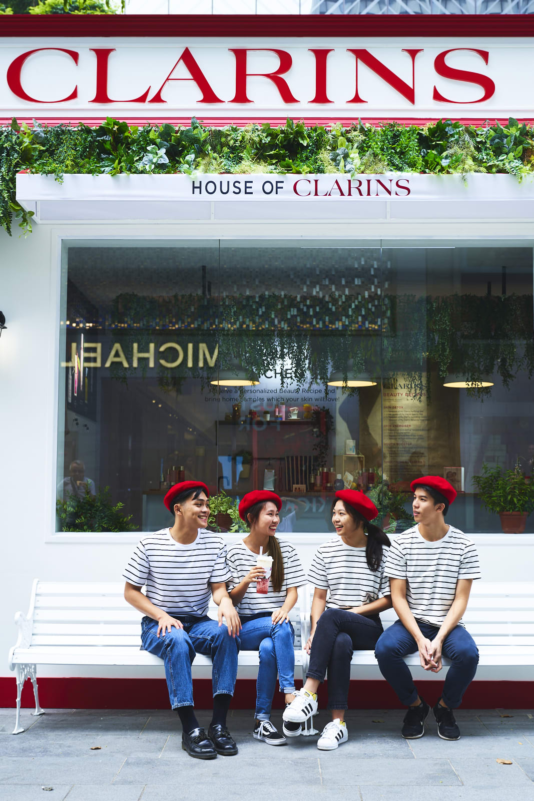 House Of Clarins Is A Pop-Up On Orchard Road With Instagrammable Rooms ...