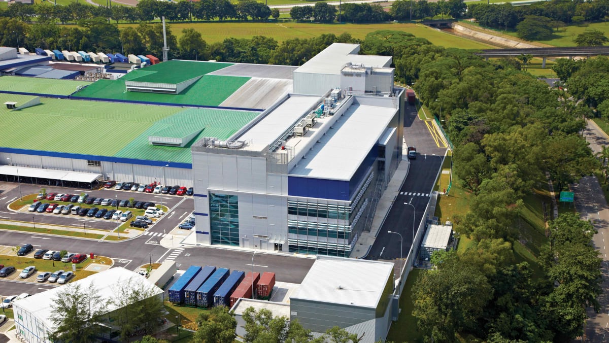 Baxter’s new plant boosts S’pore’s biomedical hub ambitions - TODAY
