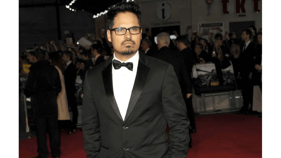Michael Pena set to fight in Extinction - 8days