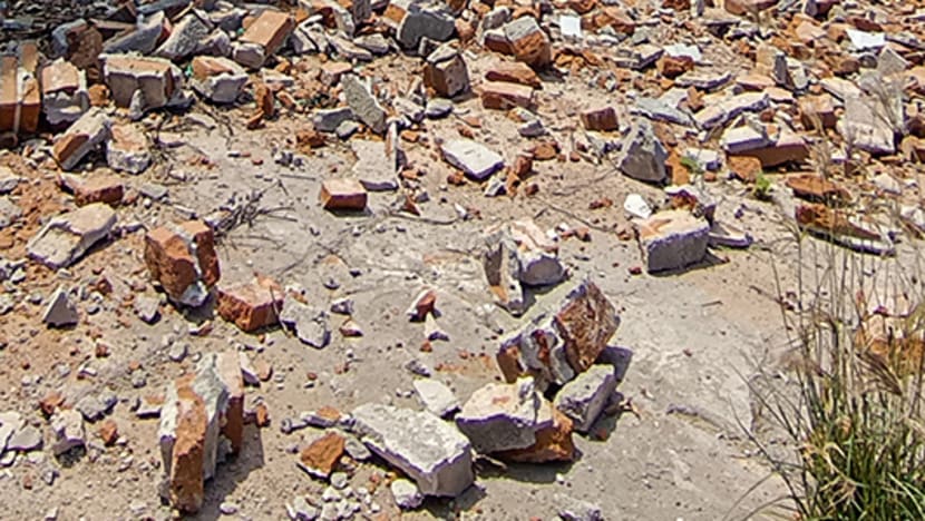 6.7 magnitude earthquake shakes part of Indonesia, causing scattered ...