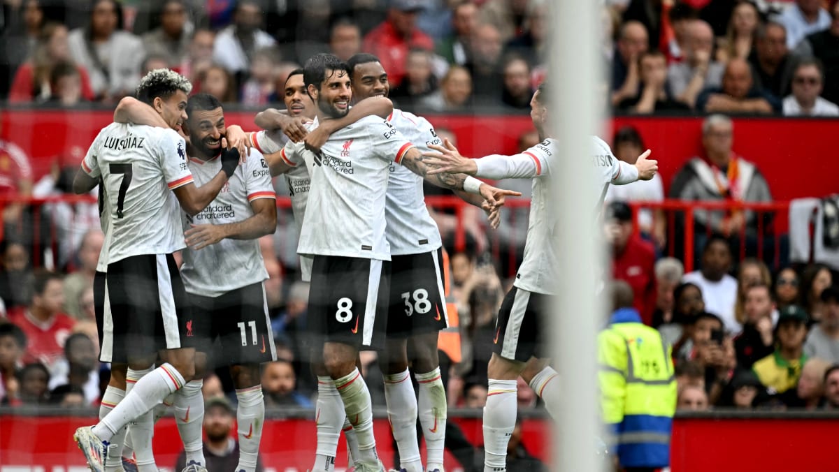Liverpool benam Man Utd 3-0 - BERITA Mediacorp