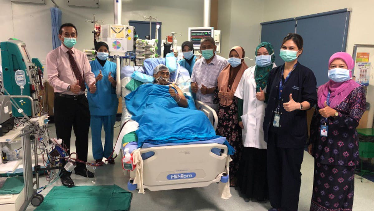 Insiden kuil: Muhammad Adib masih kritikal meski stabil - BERITA Mediacorp