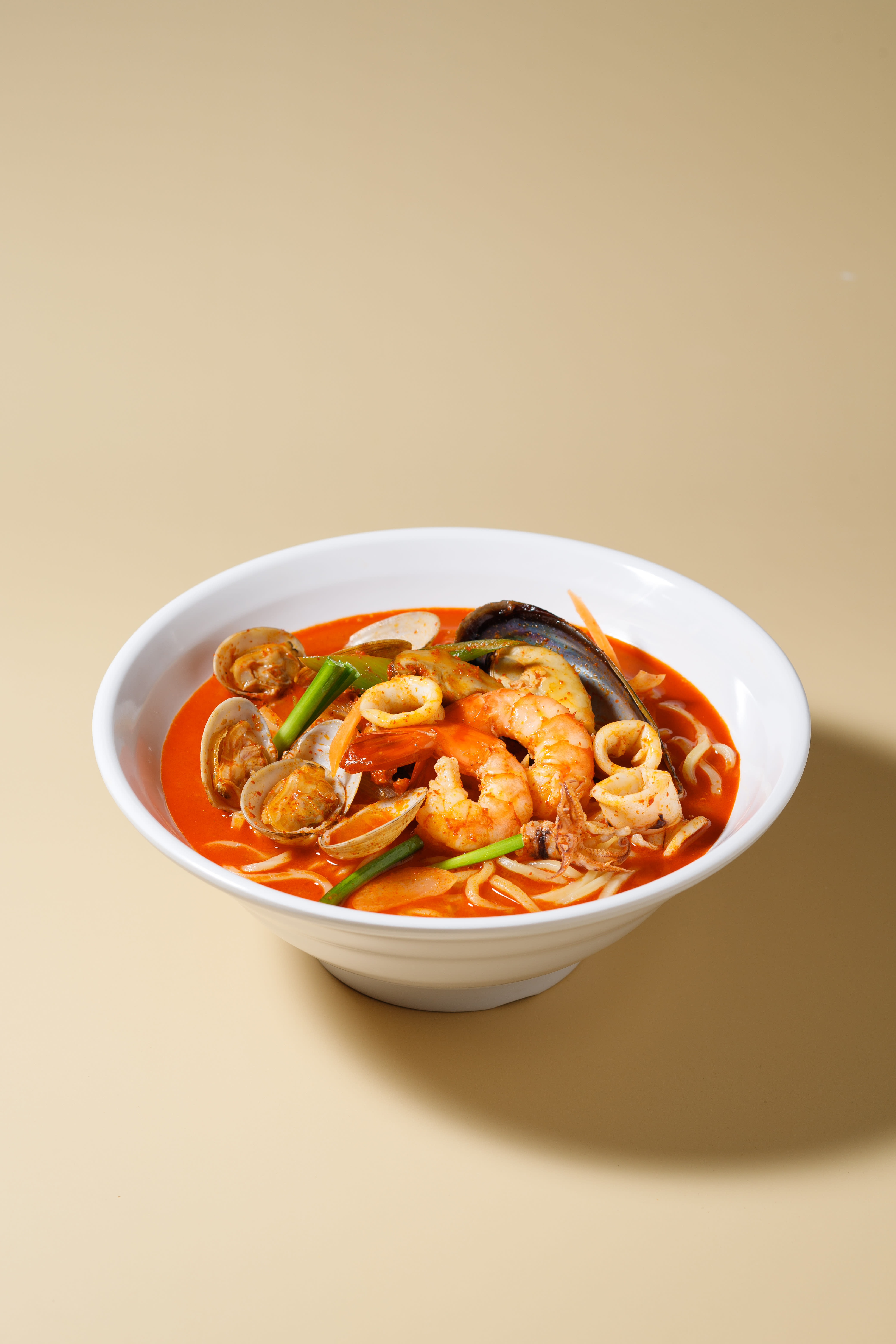 Viral Korean Restaurant Myung Ga II With Glamorous Lady Boss Opens ...