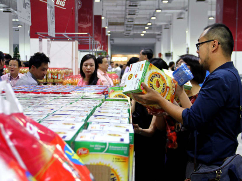 NTUC FairPrice opens members-only megastore - TODAY