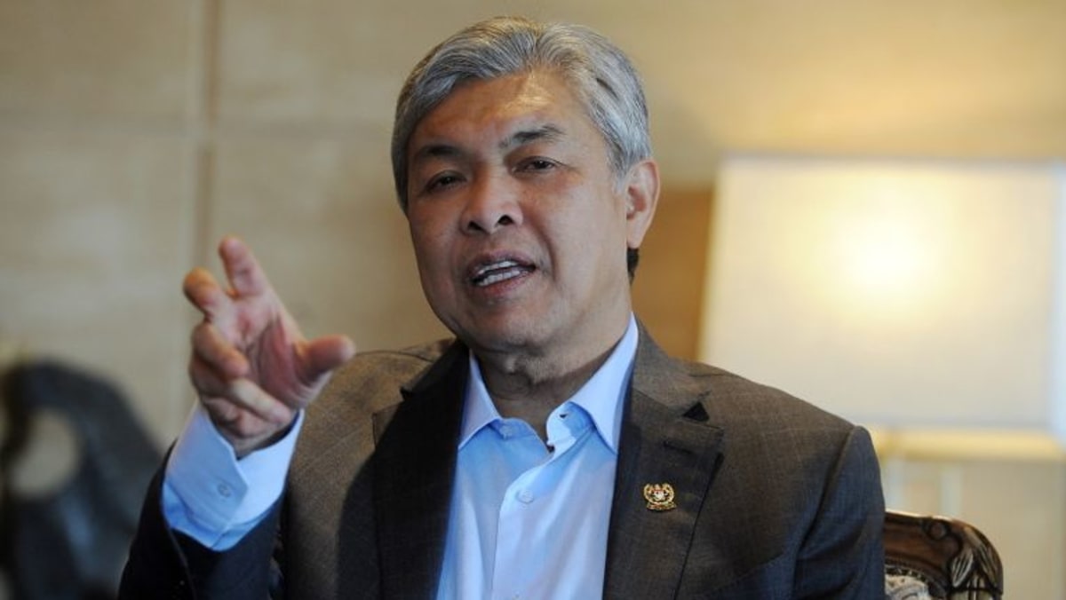 Ahmad Zahid Hamidi terima gaji lebih RM44,000 sebulan sebagai Timbalan PM M'sia - BERITA Mediacorp