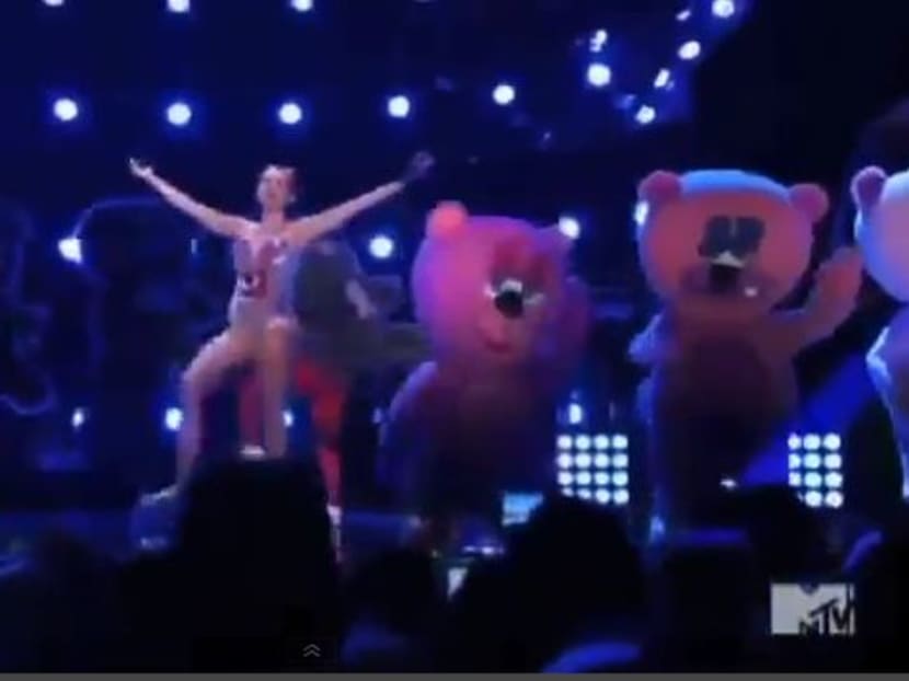 miley cyrus teddy