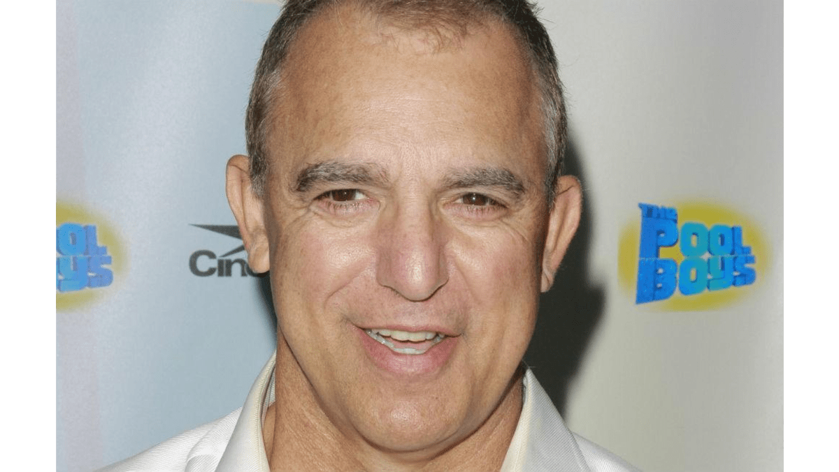 Jay Thomas dies - 8days