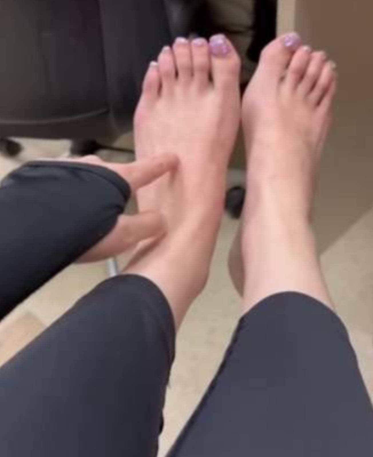 Chinese Woman Who Got Deported From Singapore After Insulting Nurse And ...