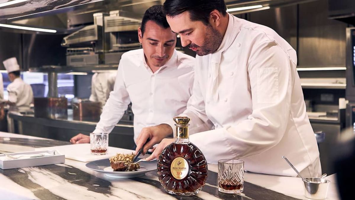 Where to eat and drink in Paris: A Michelin-starred chef shares his top ...