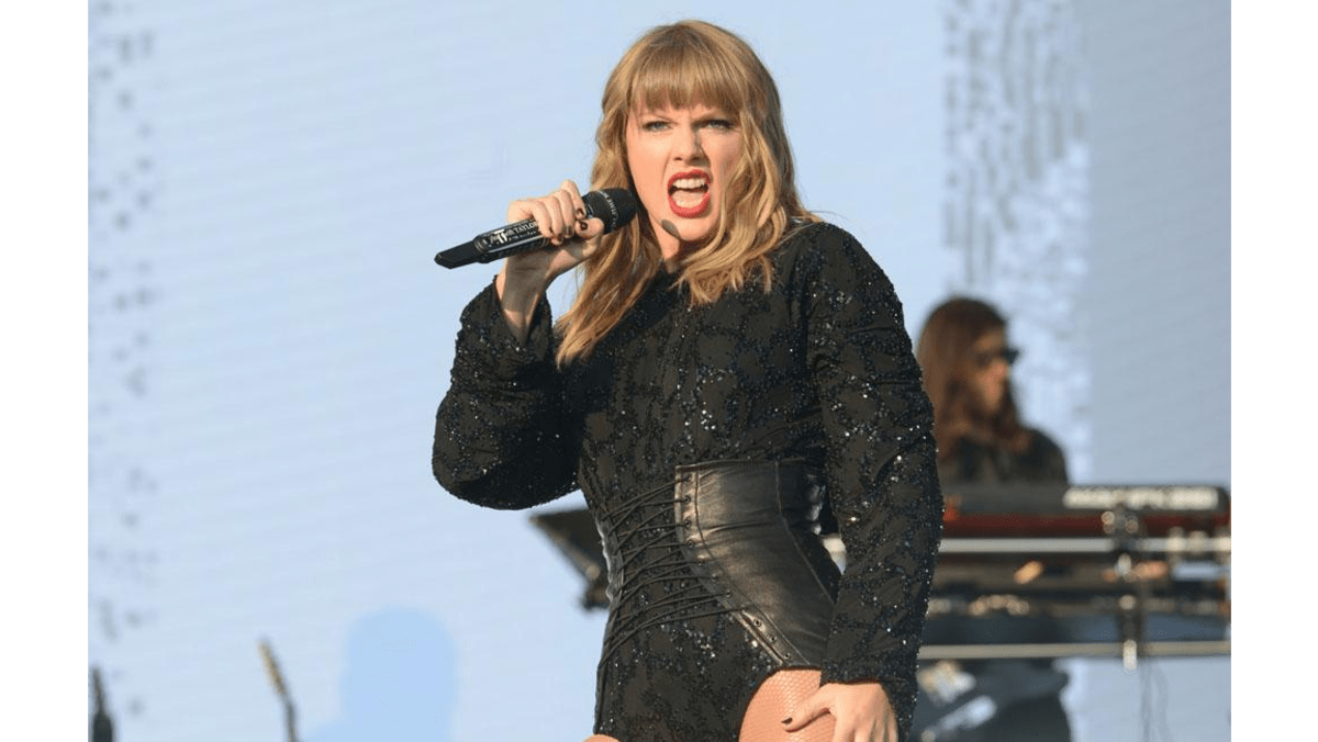 Taylor Swift wants fans to be kind - 8days