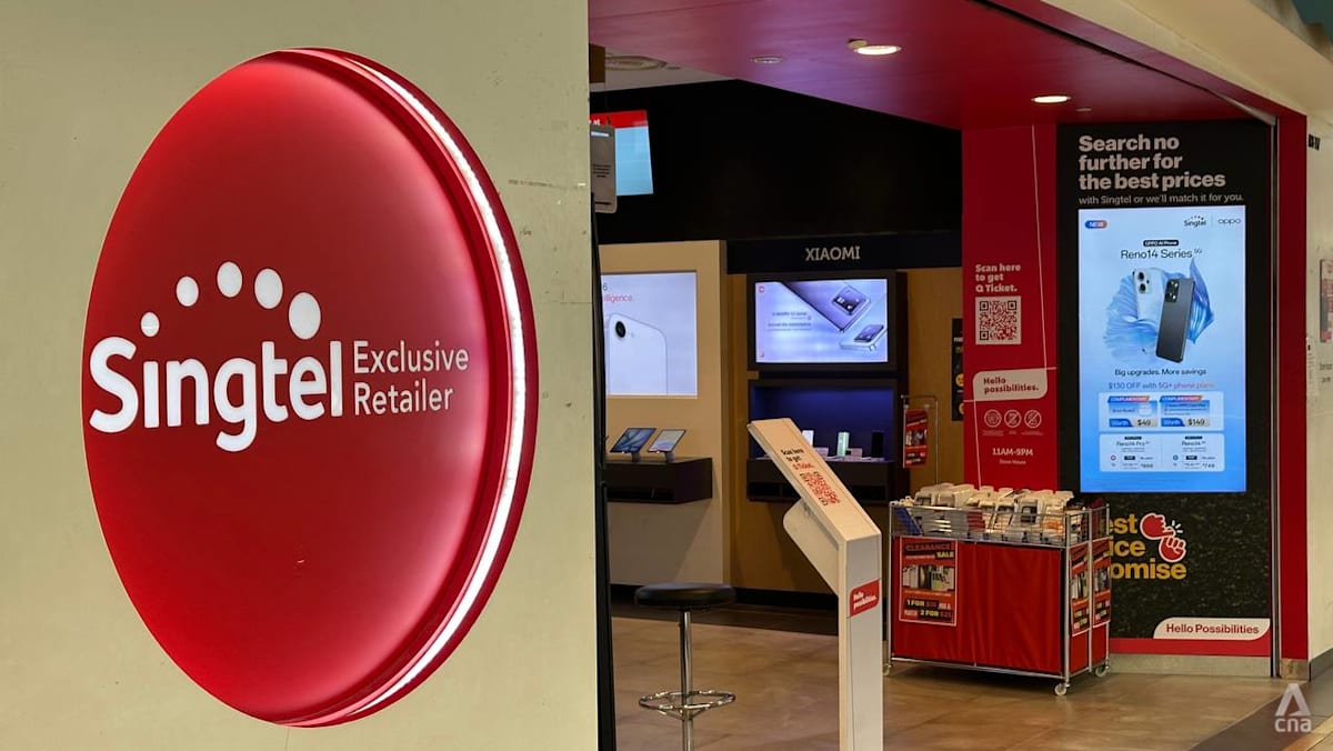 Amid telco shake-up, can Singtel rely on customer loyalty to stay ahead? - CNA