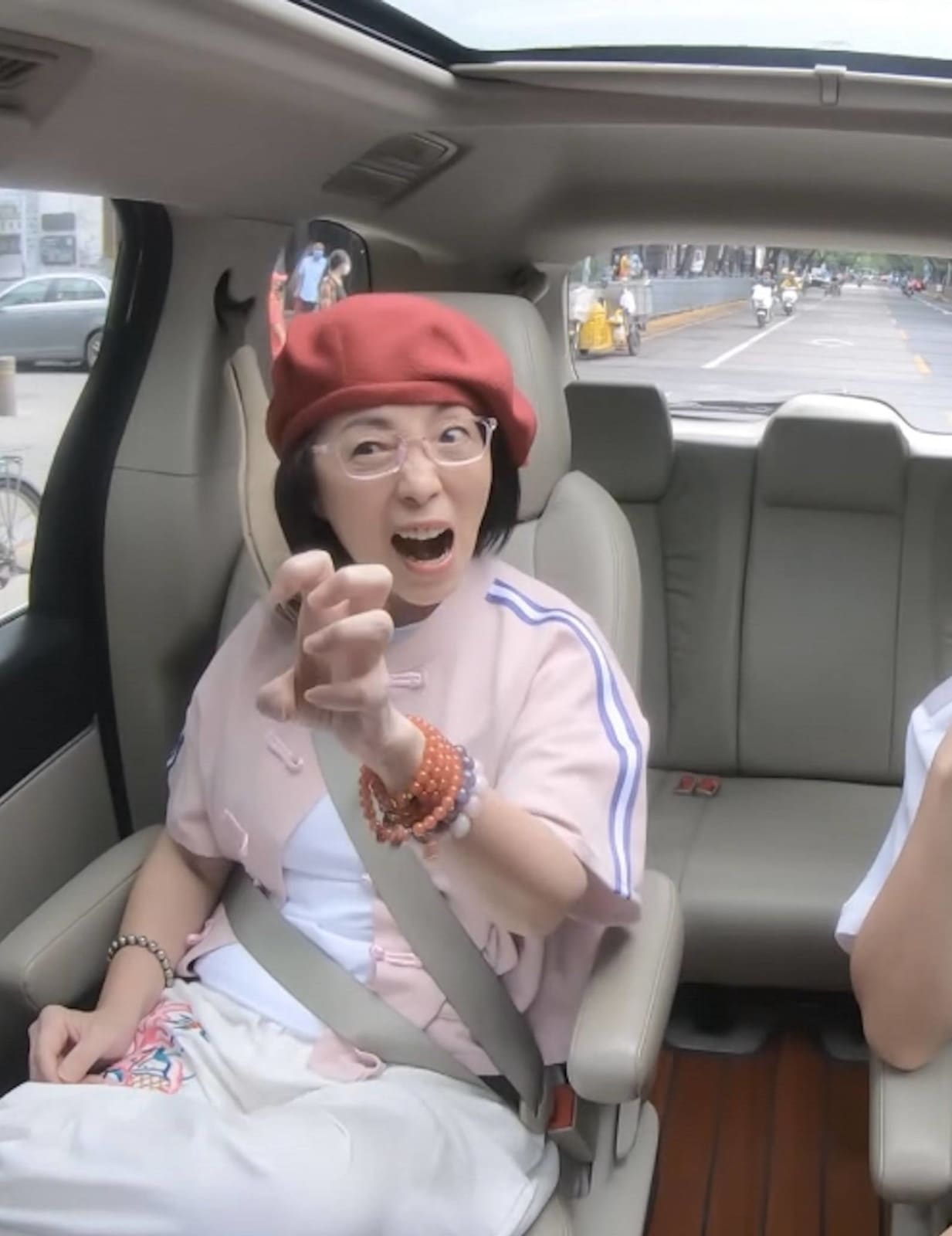 Kingdom Yuen Says She Was “Treated Very Coldly” At TVB & ATV Early In ...