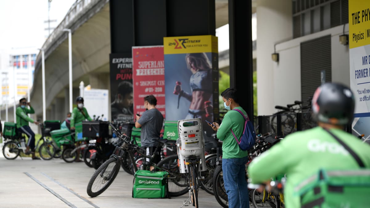 Grab users face 'minor issues' as disruption continues for second day - CNA