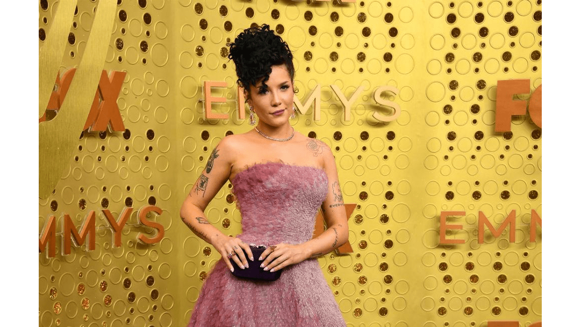Halsey says new album Manic is 'better' than 2015's Badlands - 8days