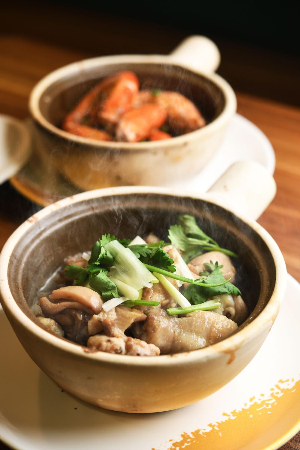 Hong Kong-Born Siblings Open Cha Chaan Teng With Customisable Bolo Buns ...
