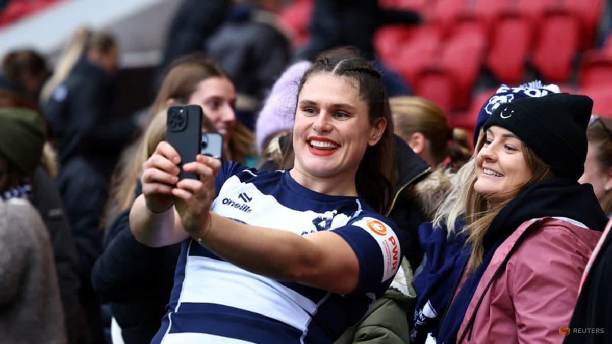 American Maher makes Bristol debut in front of record crowd - CNA